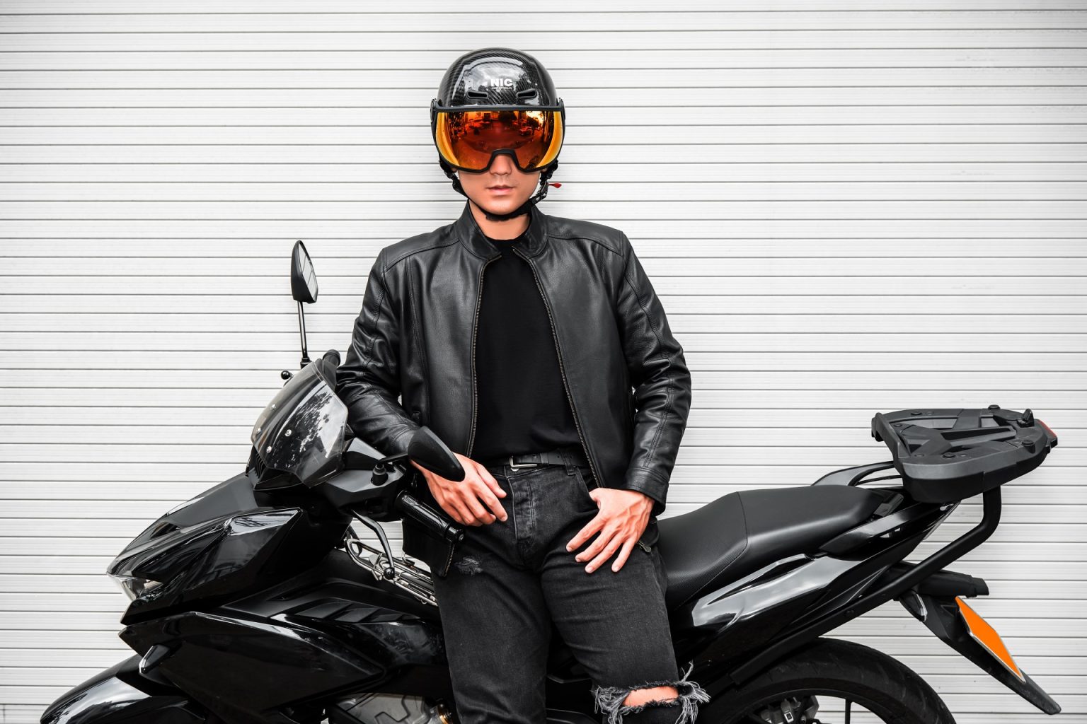 Mũ Bảo Hiểm 1/2 Carbon NIC N12 - NIC Helmets