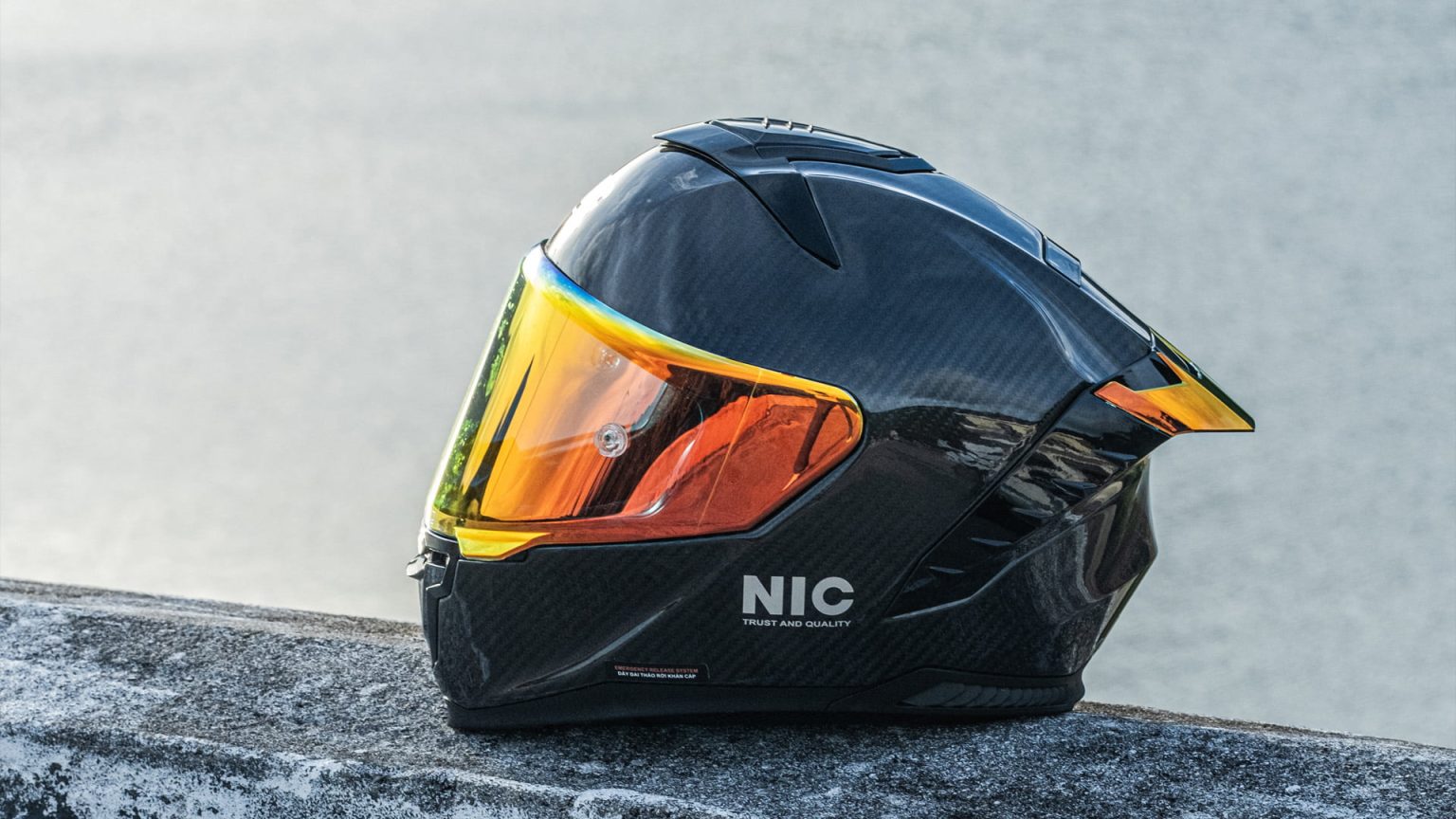Đánh giá nón bảo hiểm fullface NIC N01F: Trợ thủ tuyệt vời nâng tầm ...